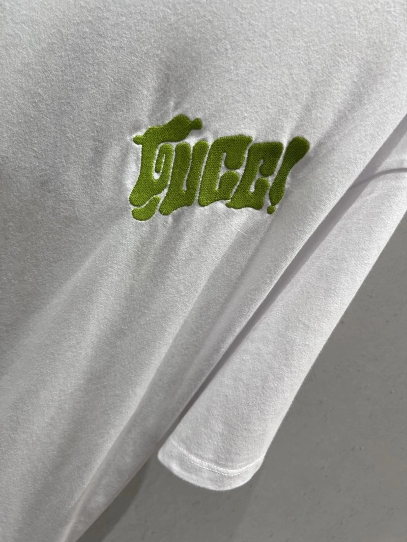 Accurate model Gucci T-Shirts