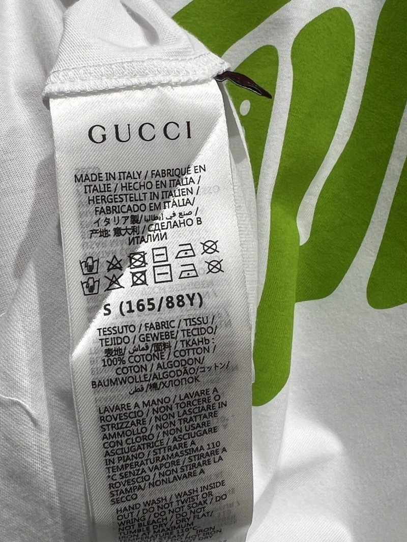 Accurate model Gucci T-Shirts