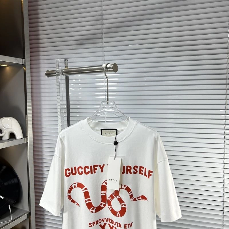 Low-cost Gucci T-Shirts