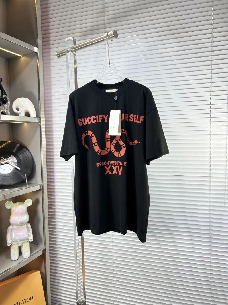 Gucci T-Shirts