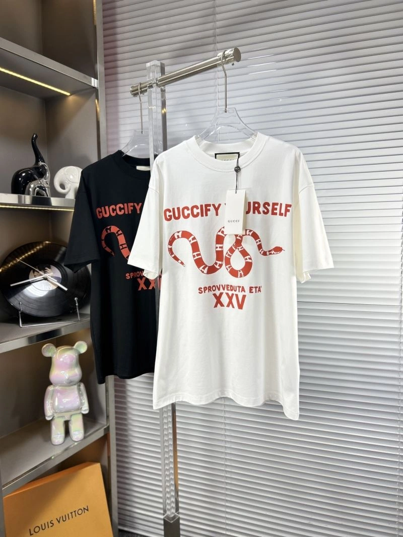 Legit Gucci T-Shirts