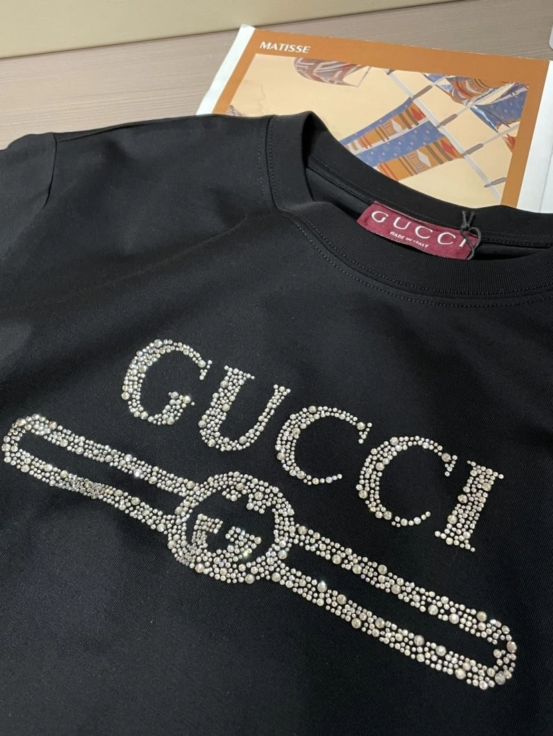 Accurate model Gucci T-Shirts