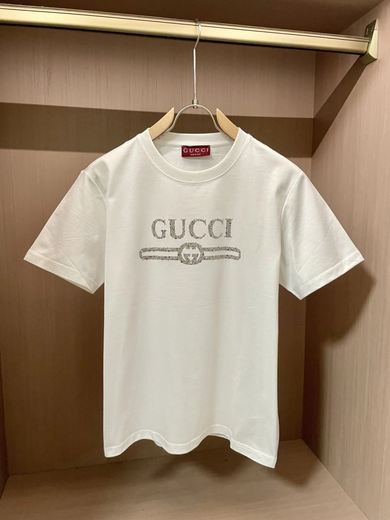 Accurate model Gucci T-Shirts
