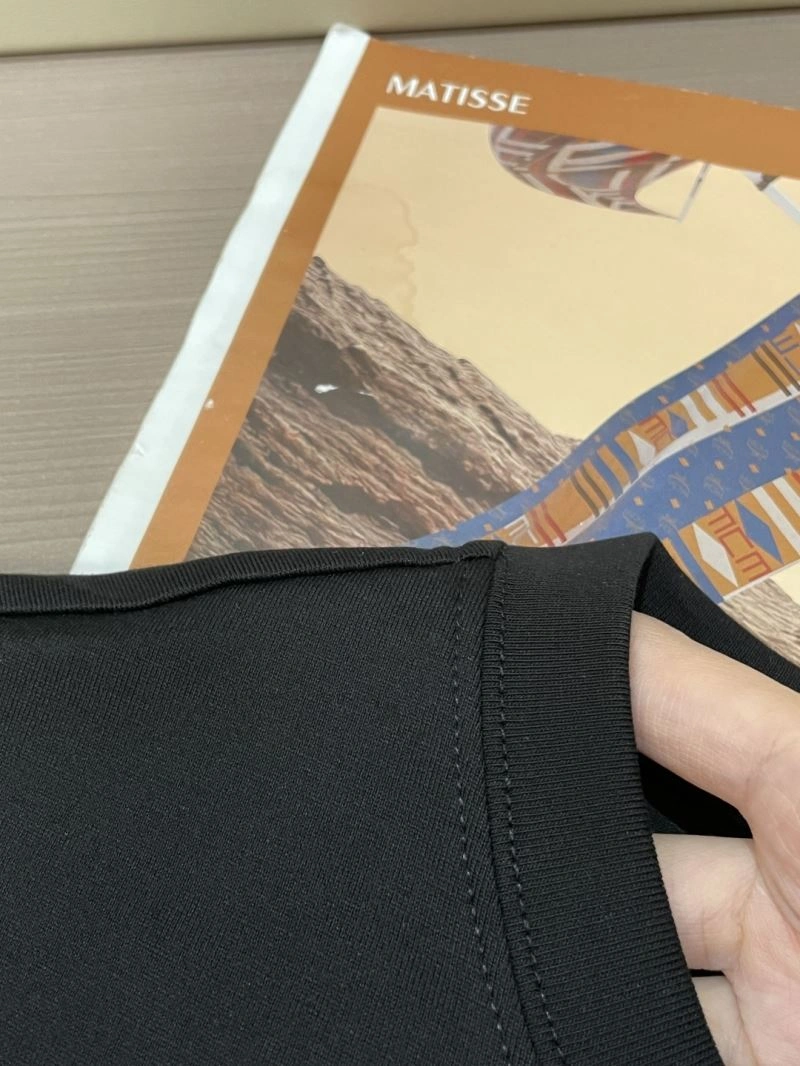 Value-priced Gucci T-Shirts