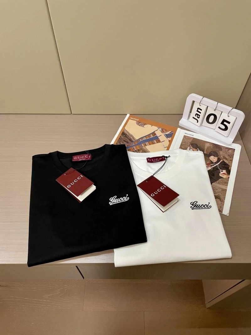 Bargain Gucci T-Shirts