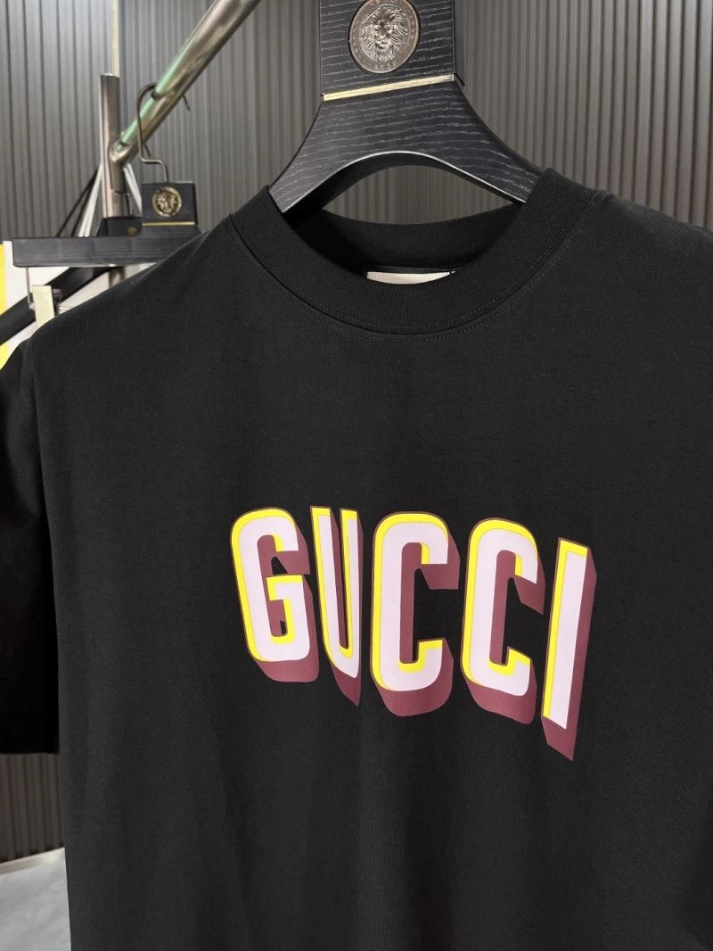 Top match Gucci T-Shirts