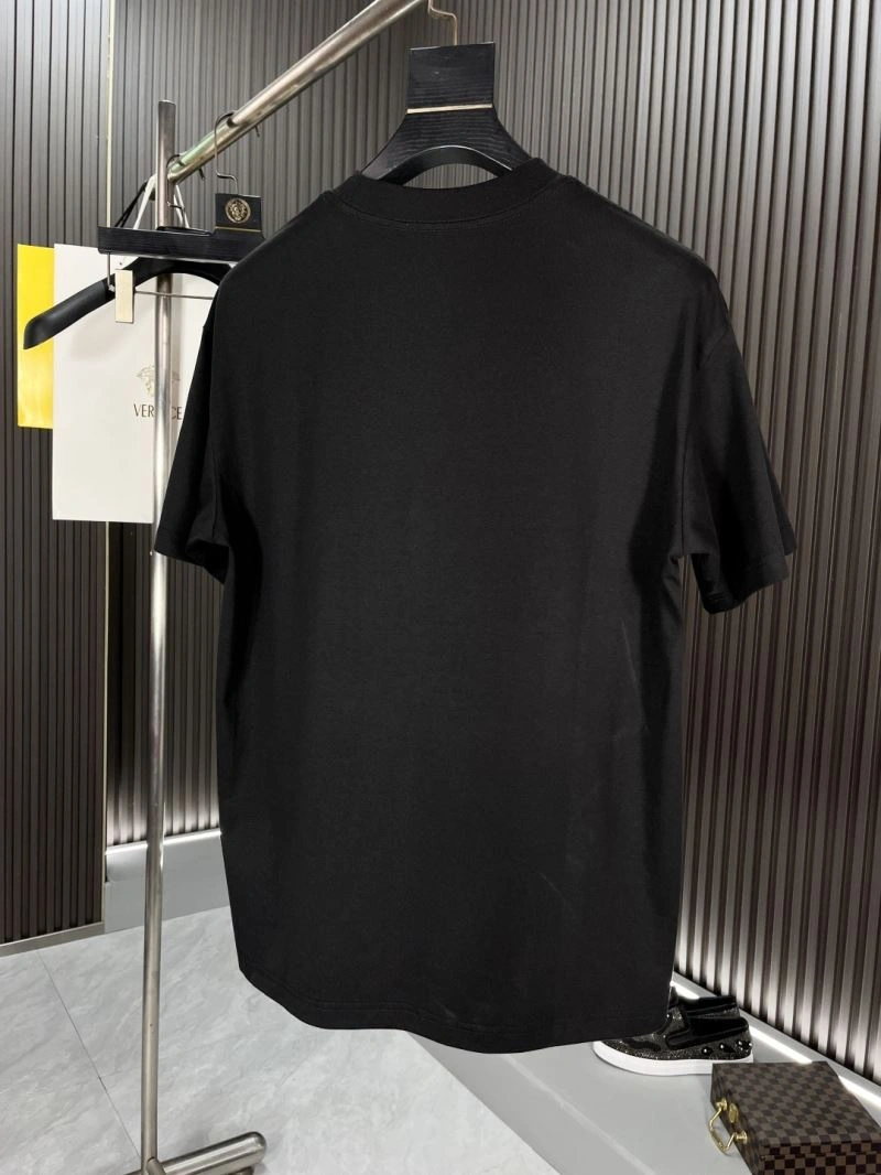 Top match Gucci T-Shirts