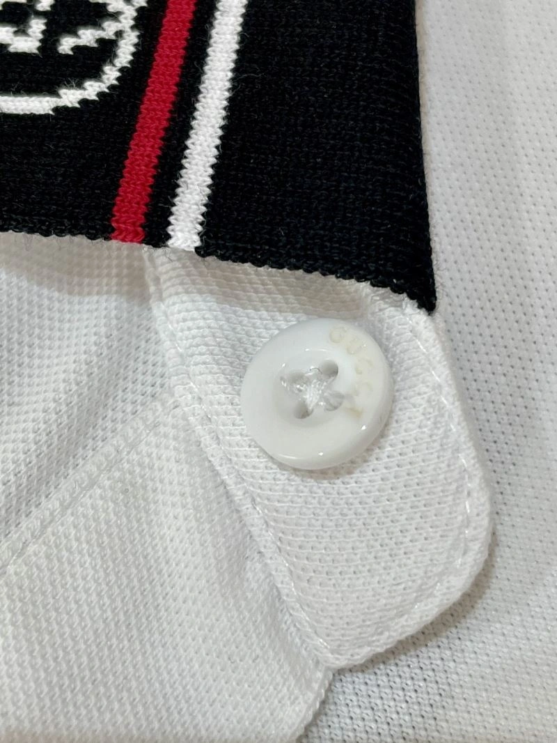 Top match Gucci T-Shirts