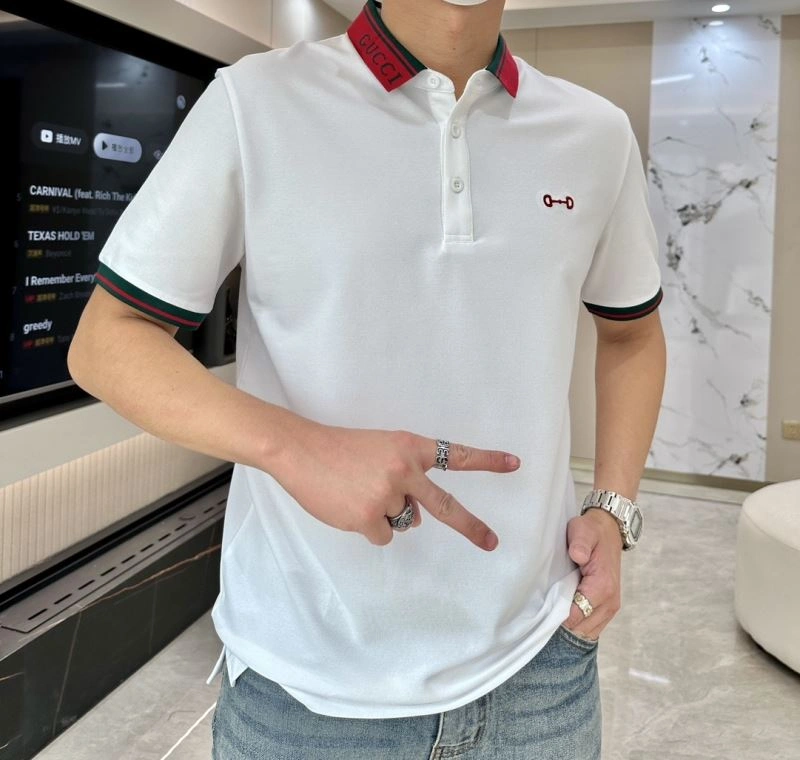 Top mirror Gucci T-Shirts