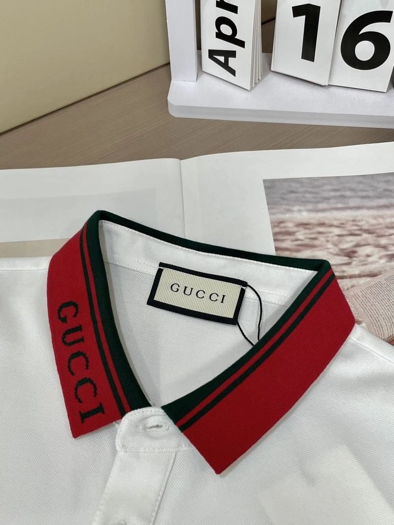 Top mirror Gucci T-Shirts