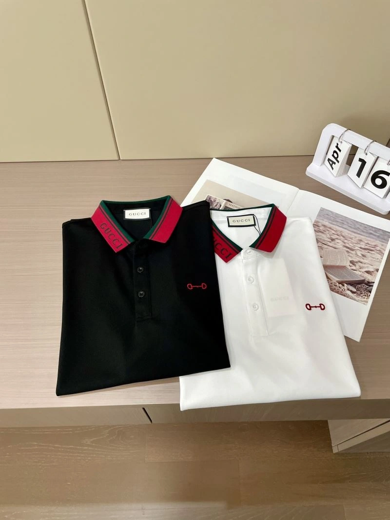 Top mirror Gucci T-Shirts