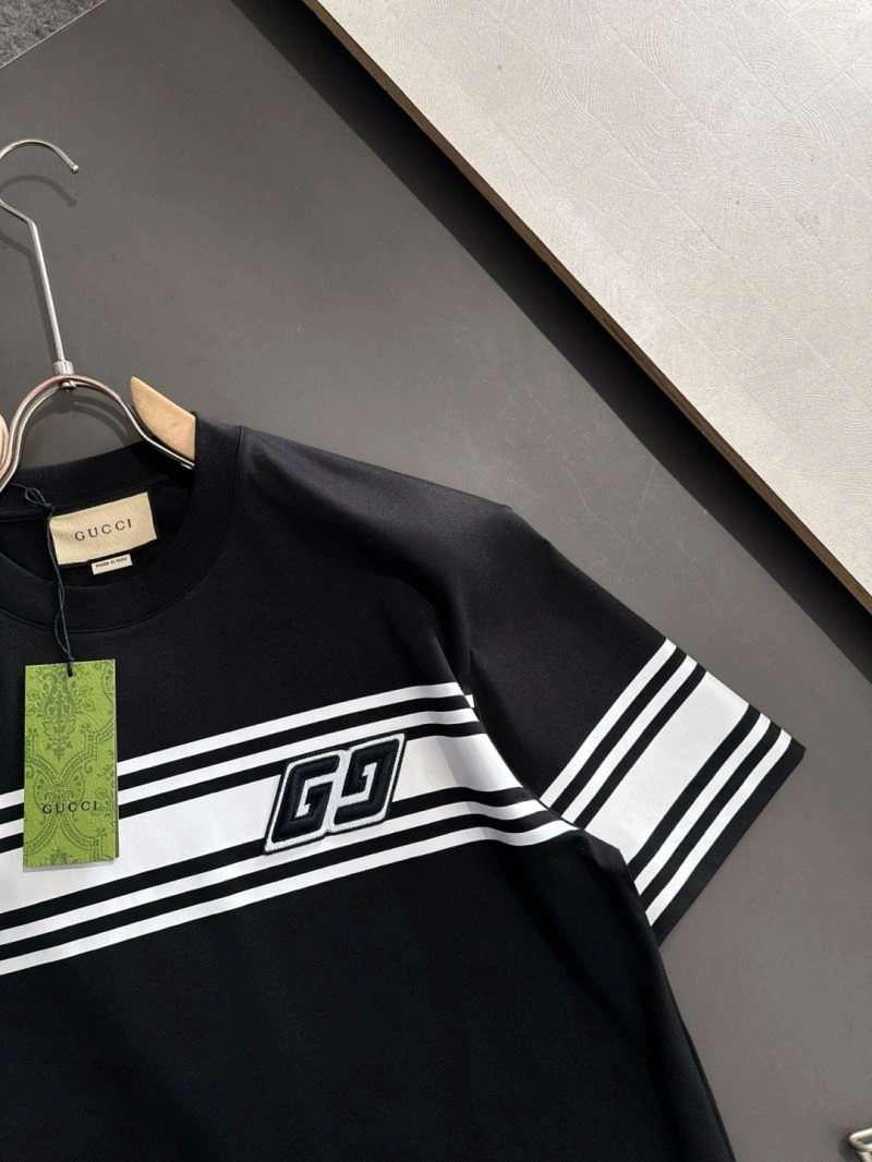 Indistinguishable Gucci T-Shirts