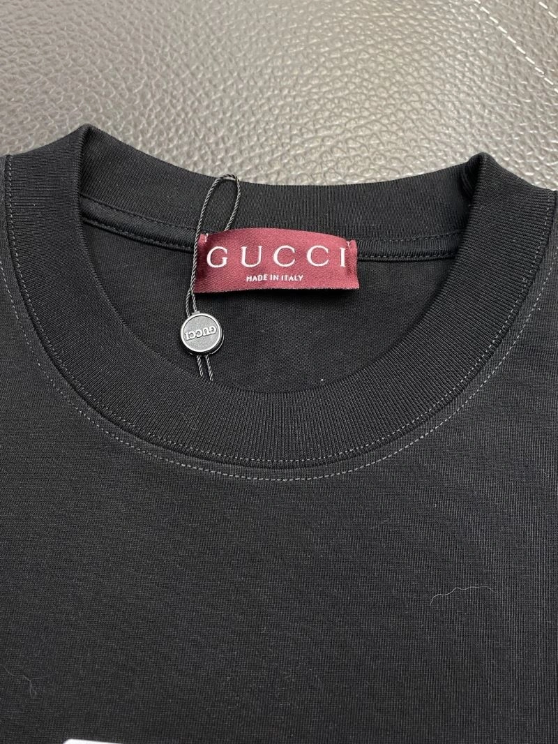 Accurate model Gucci T-Shirts