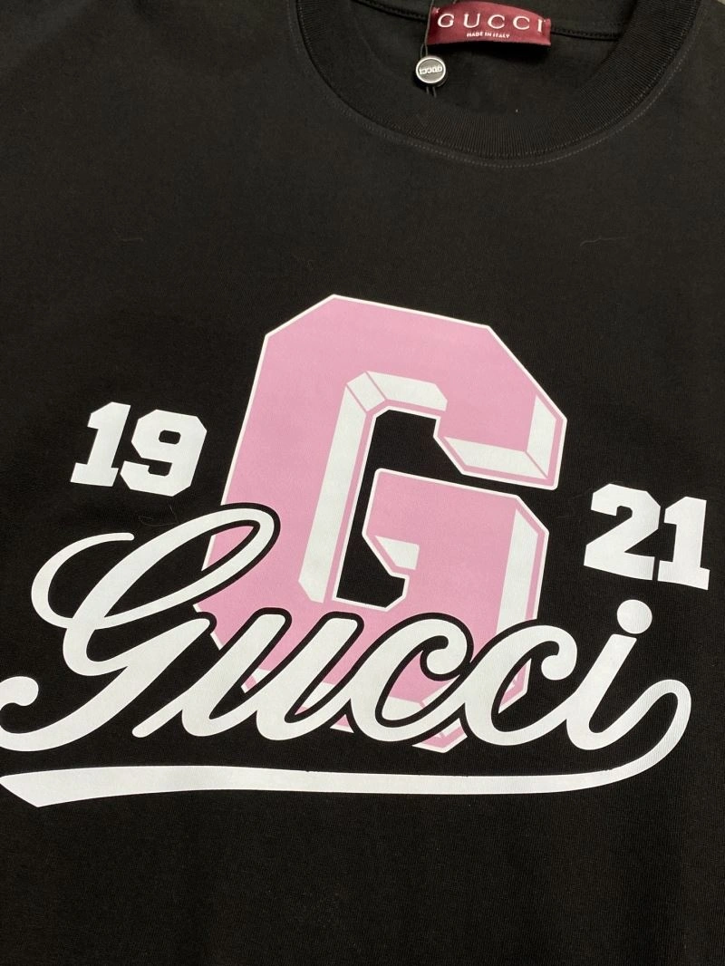 Accurate model Gucci T-Shirts