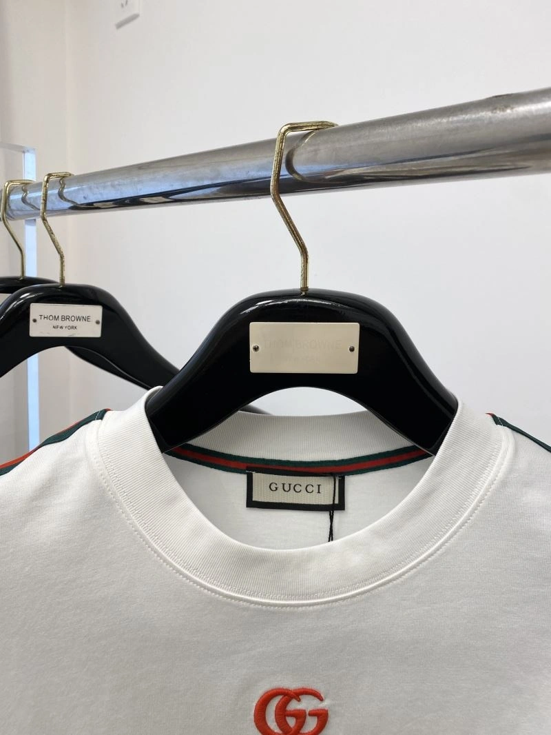 Low-cost Gucci T-Shirts