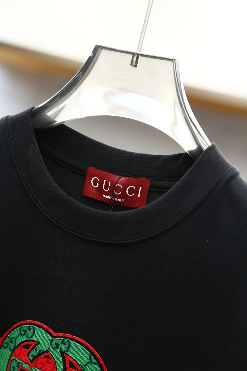 Top mirror Gucci T-Shirts