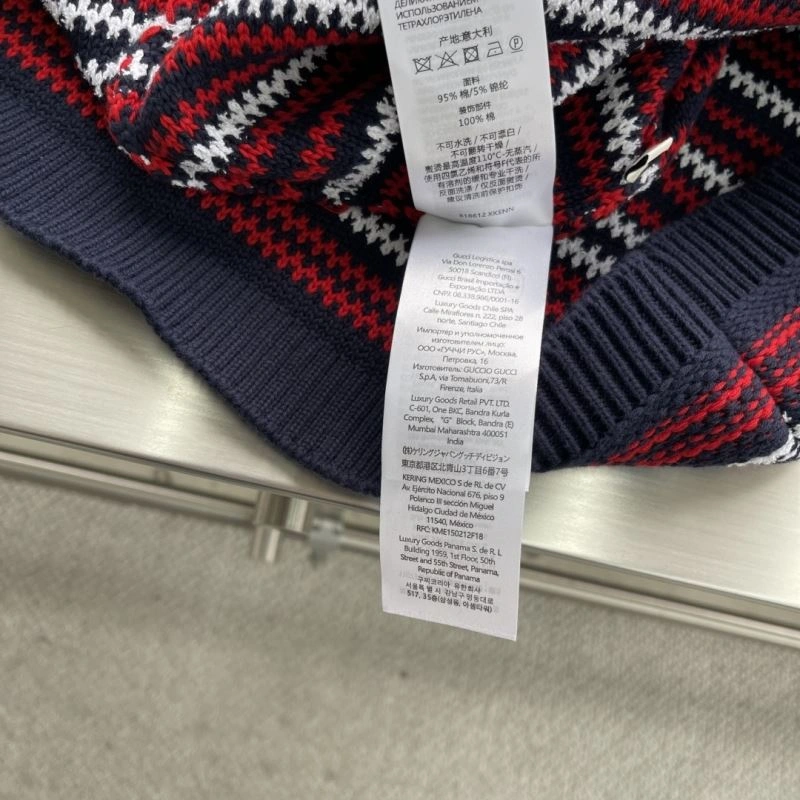 Top match Gucci T-Shirts