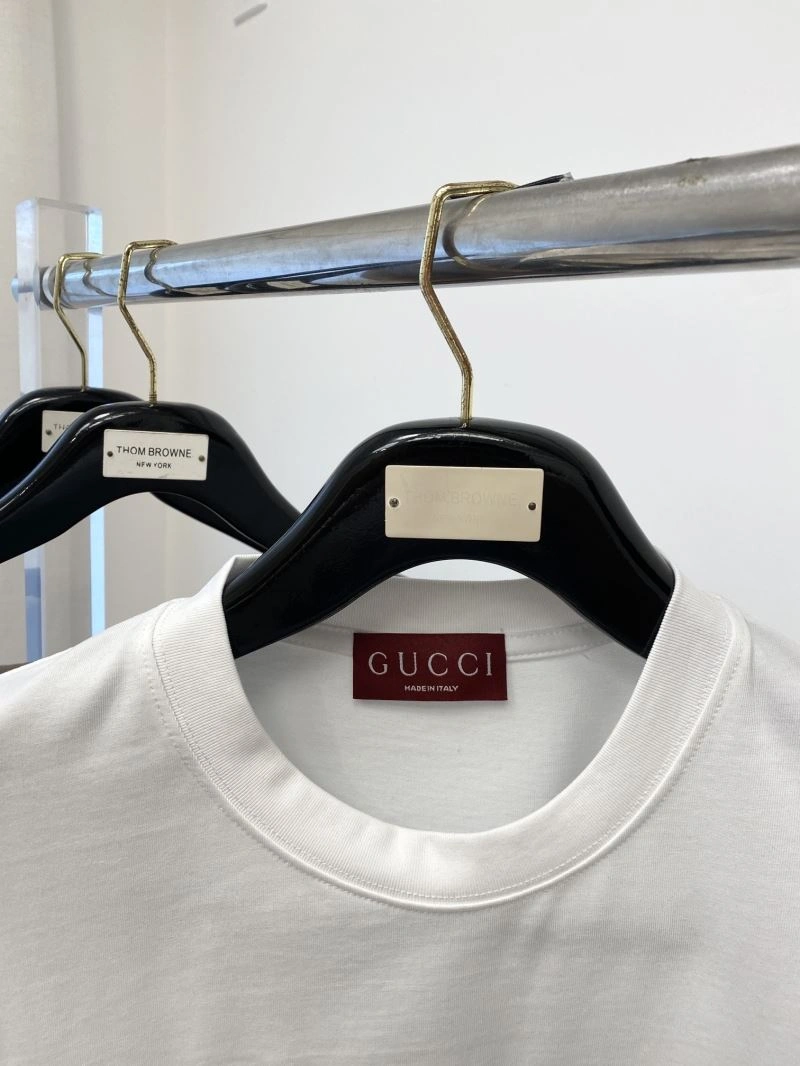 Top mirror Gucci T-Shirts