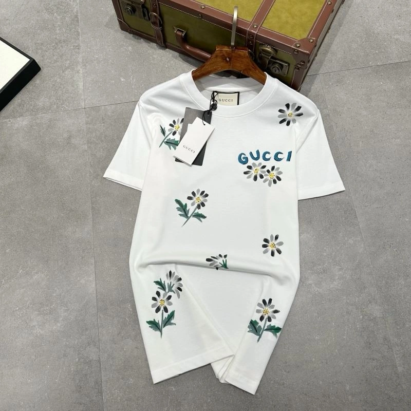 1:1 copy Gucci T-Shirts