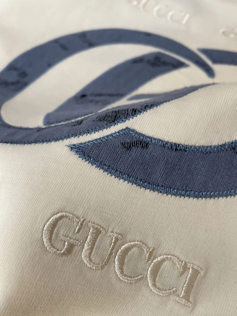 Accurate model Gucci T-Shirts