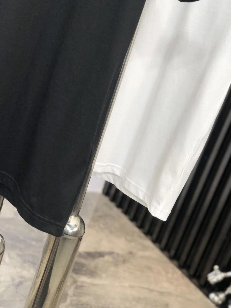 Value-priced Gucci T-Shirts