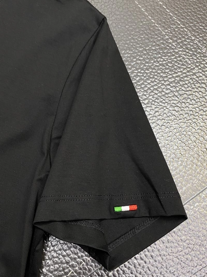 Accurate model Gucci T-Shirts