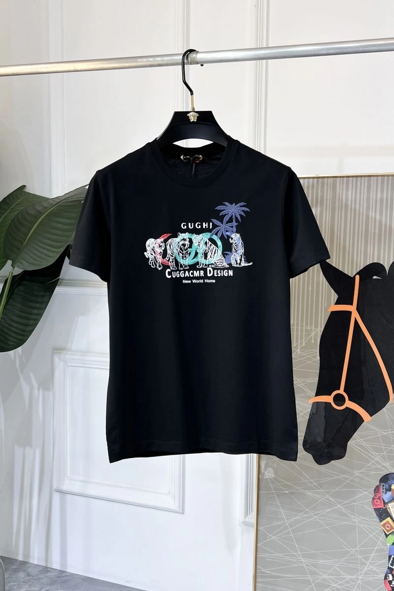 Accurate model Gucci T-Shirts