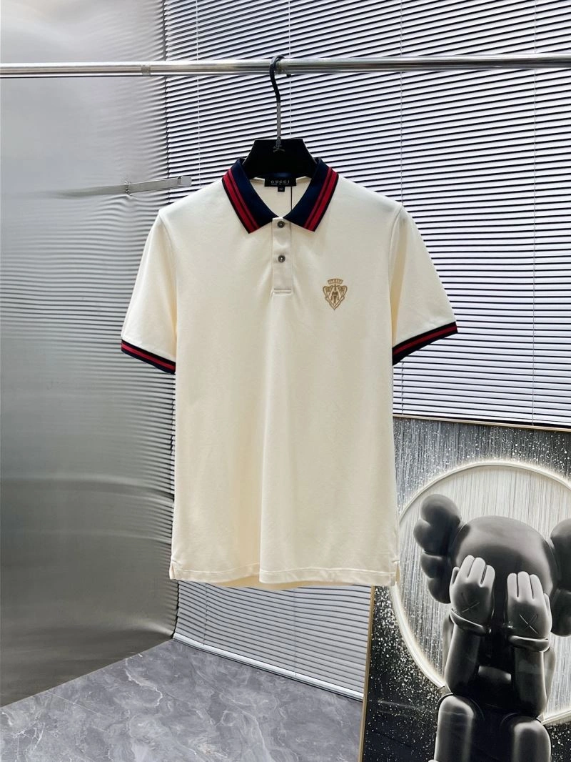 Top match Gucci T-Shirts