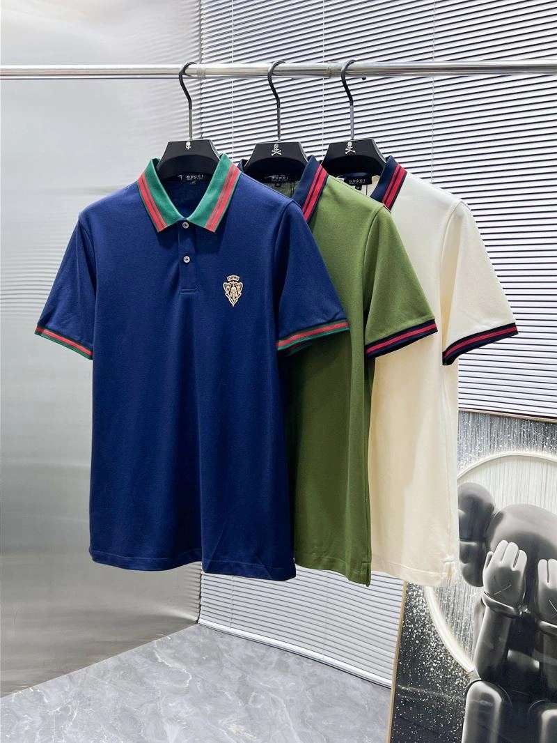 Top match Gucci T-Shirts