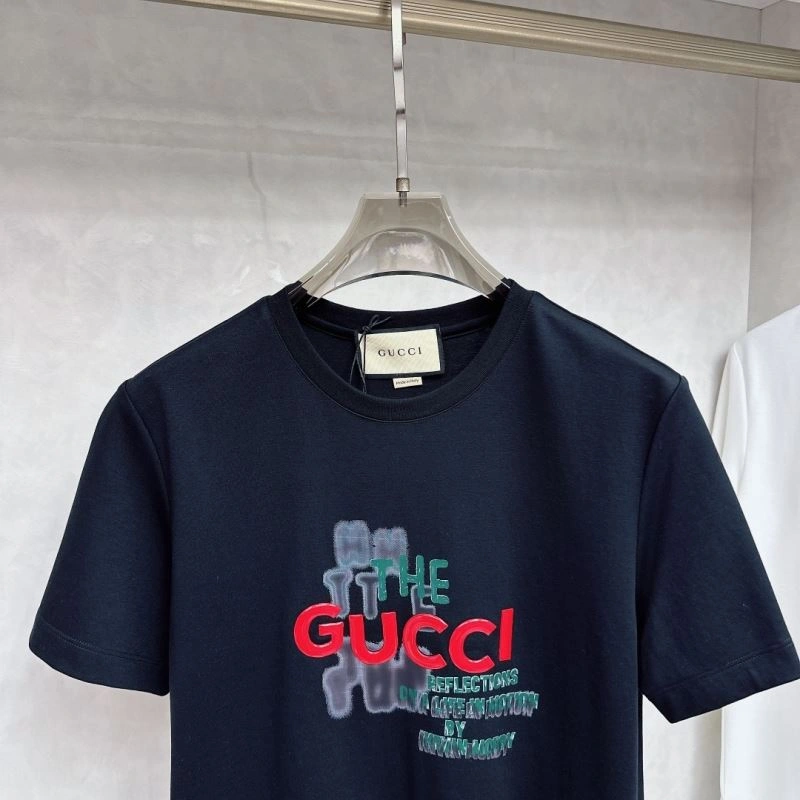 Top mirror Gucci T-Shirts