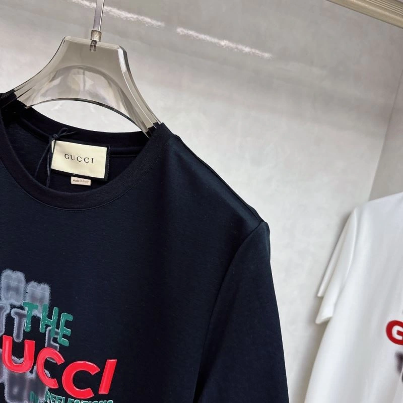 Top mirror Gucci T-Shirts