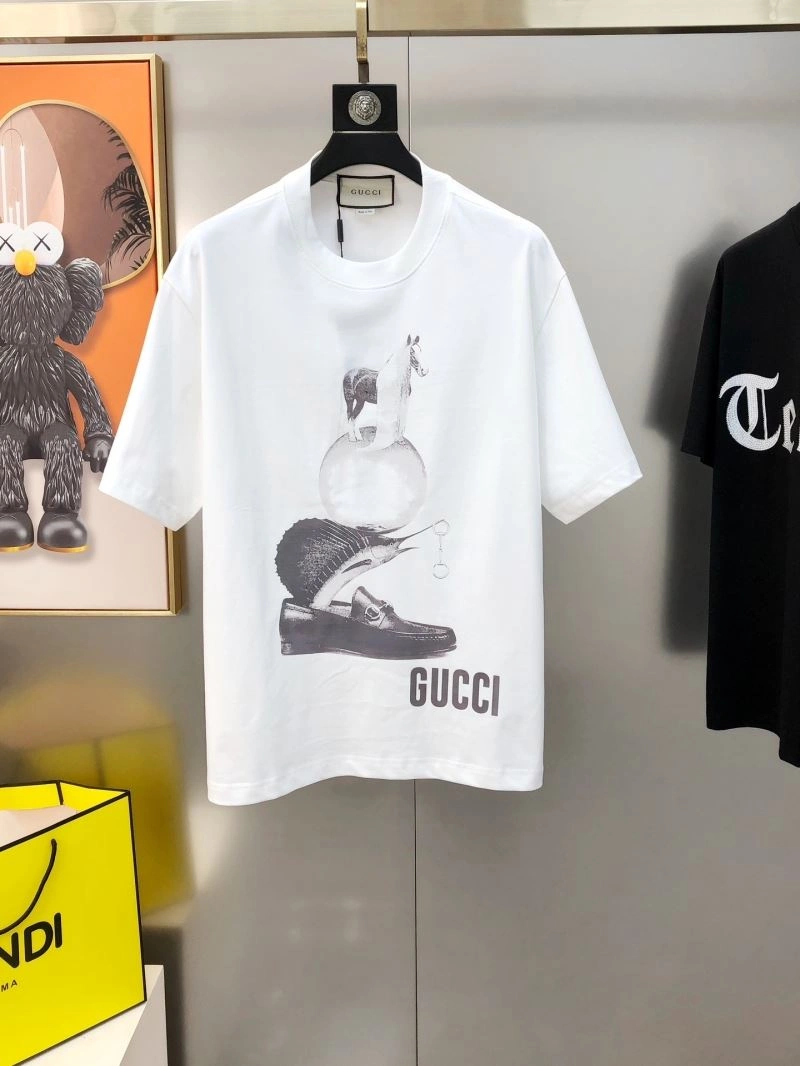 Gucci T-Shirts