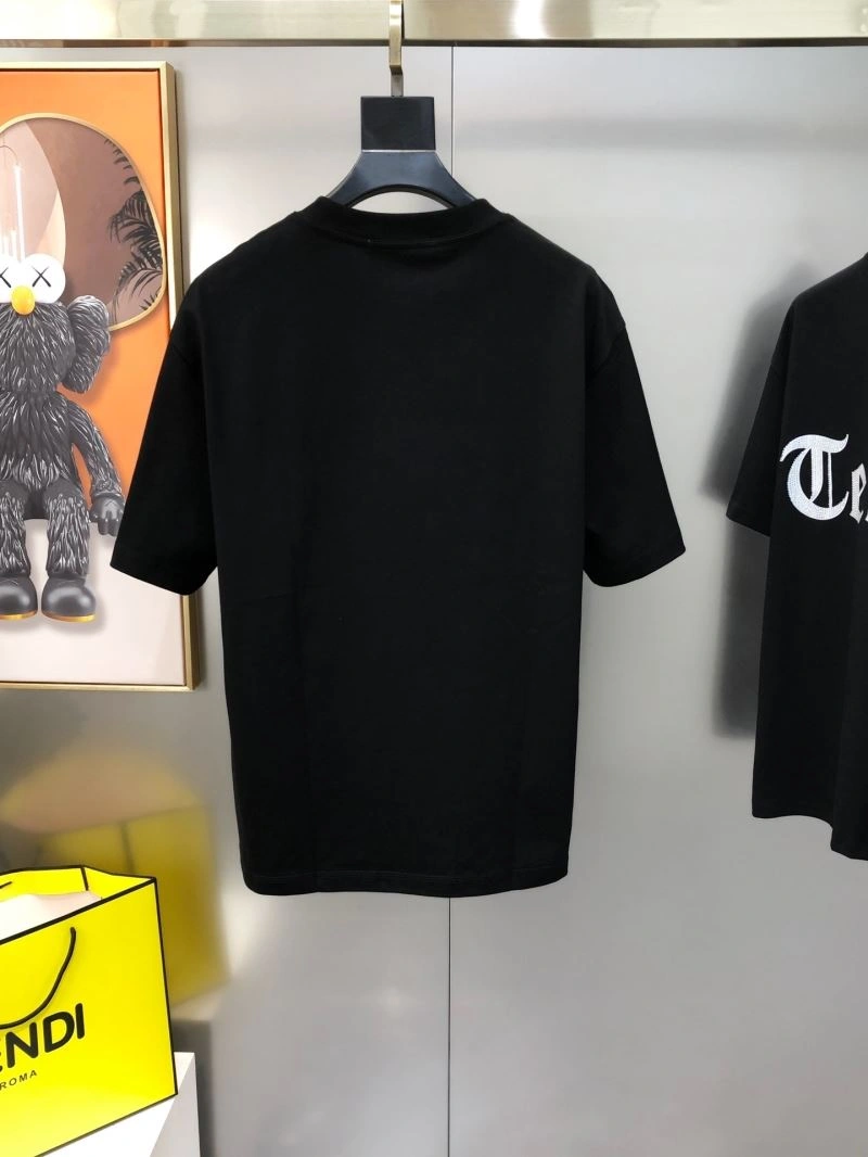 Reasonably priced Gucci T-Shirts
