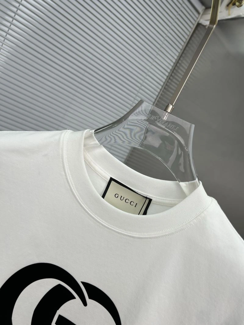 Value-priced Gucci T-Shirts