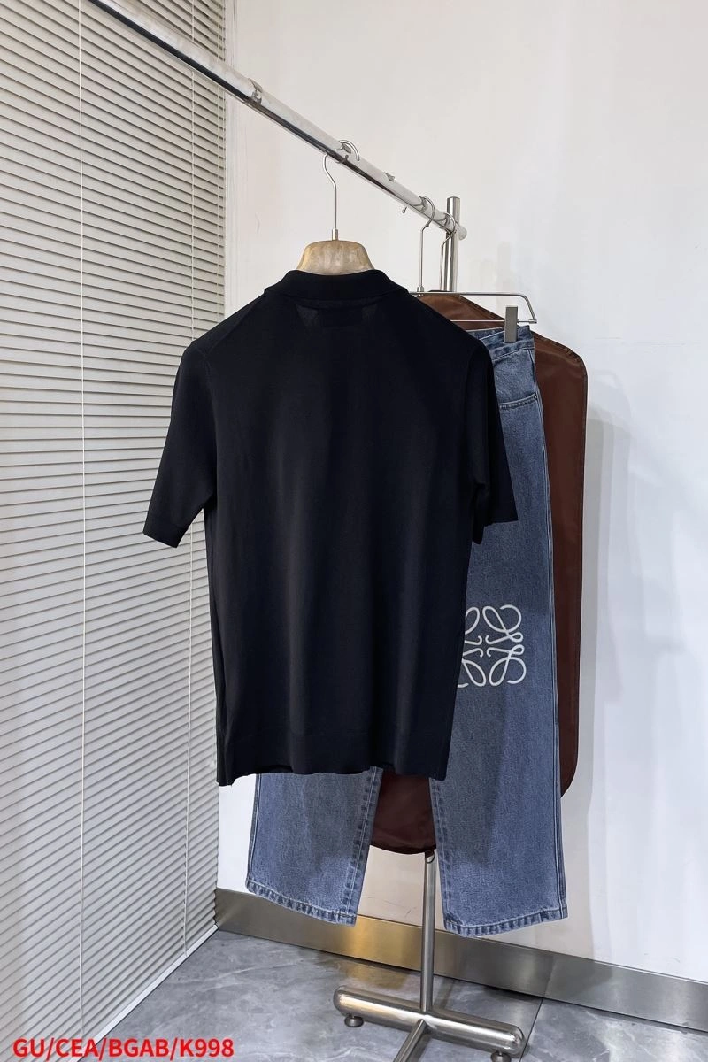 Indistinguishable Gucci T-Shirts