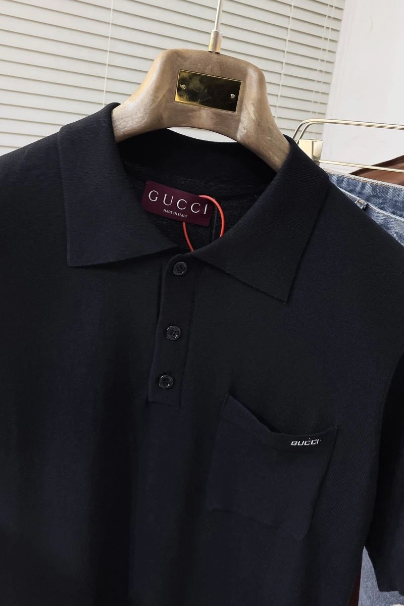 Indistinguishable Gucci T-Shirts