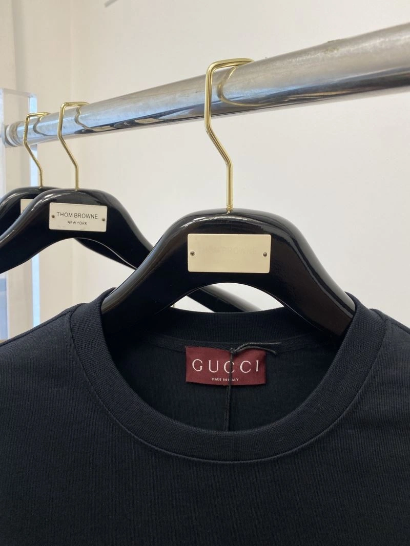 Inexpensive Gucci T-Shirts
