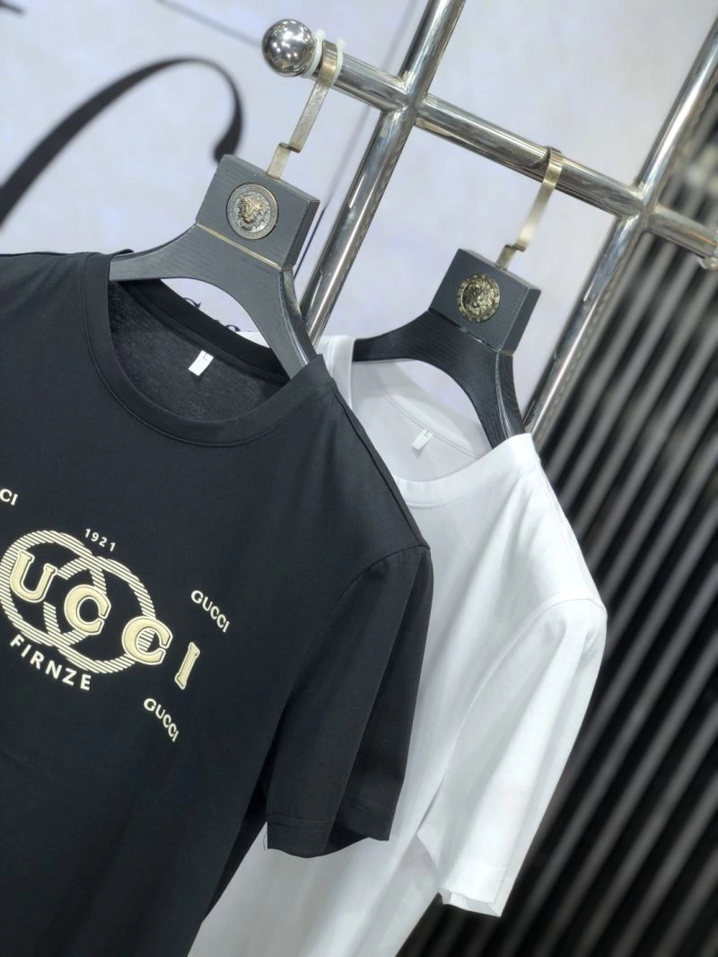 Value-priced Gucci T-Shirts