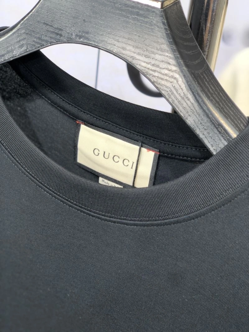 Indistinguishable Gucci T-Shirts