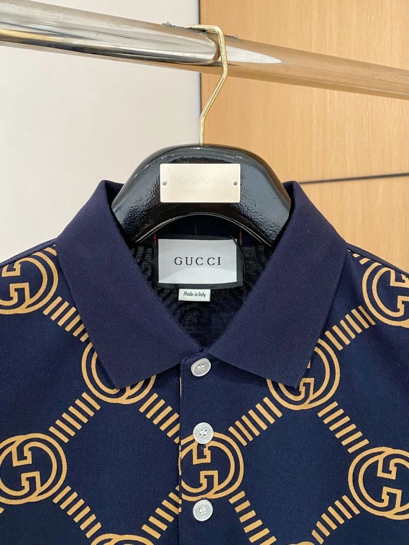 Top mirror Gucci T-Shirts