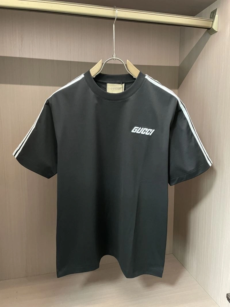 Gucci T-Shirts