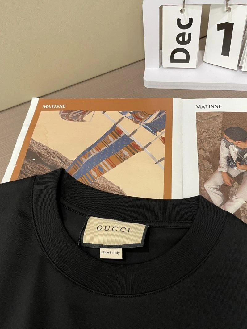 Indistinguishable Gucci T-Shirts
