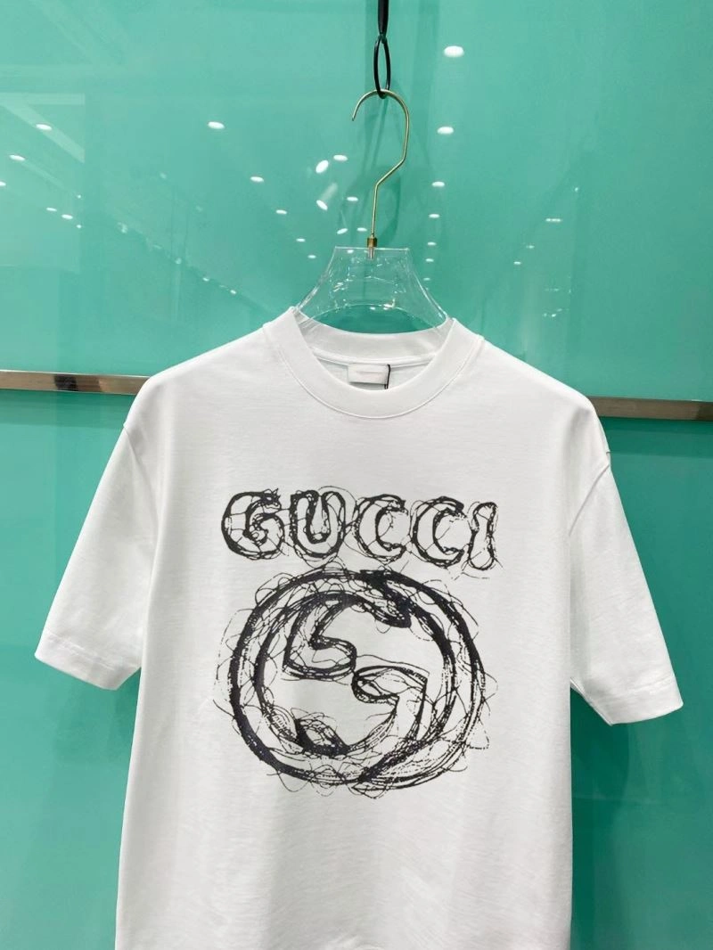 Top mirror Gucci T-Shirts