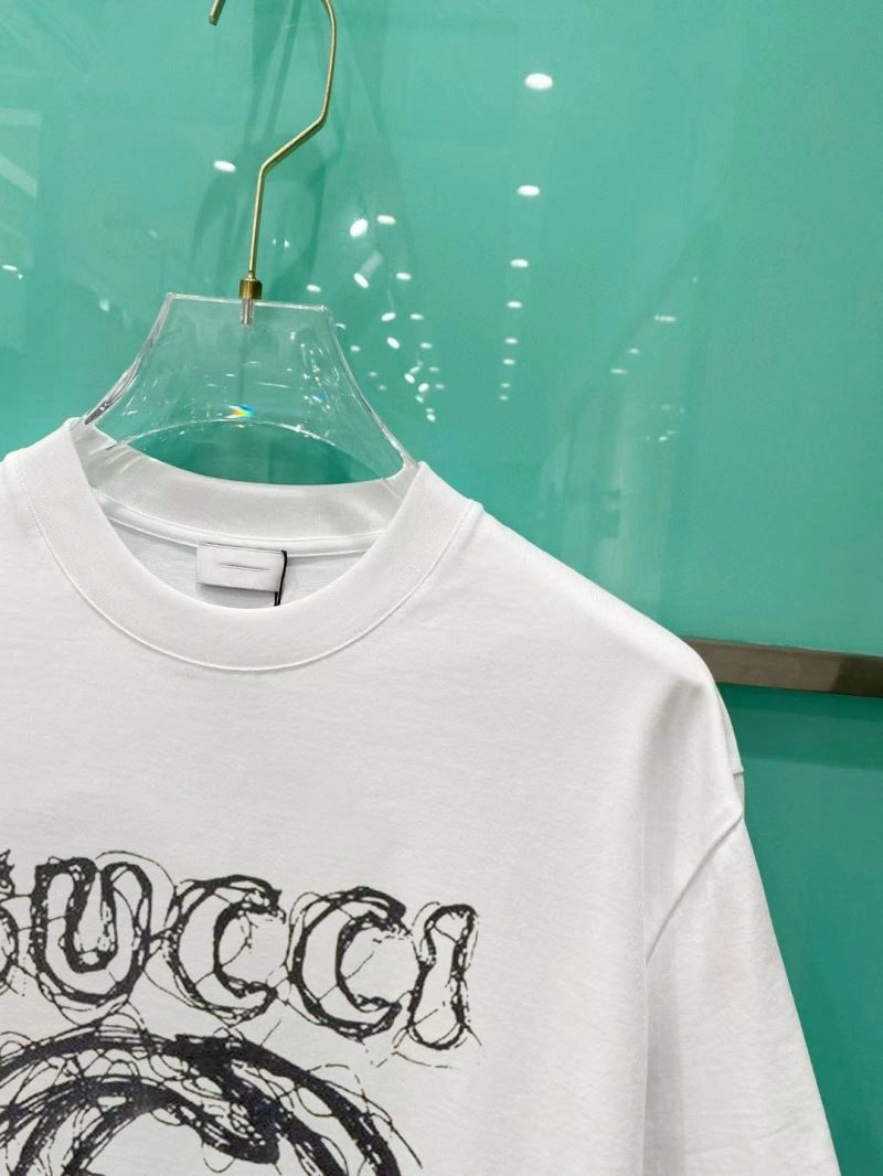 Top mirror Gucci T-Shirts