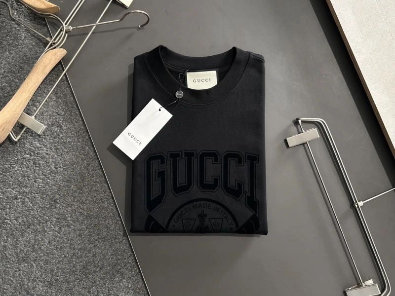 Low-cost Gucci T-Shirts