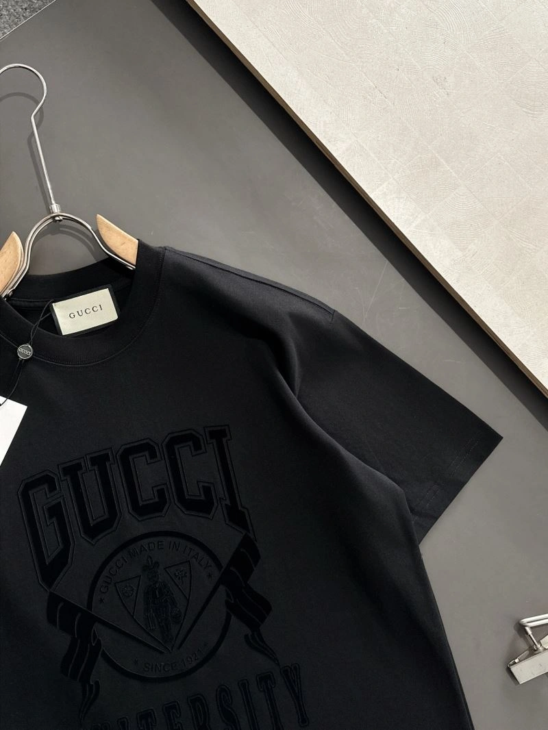 Low-cost Gucci T-Shirts