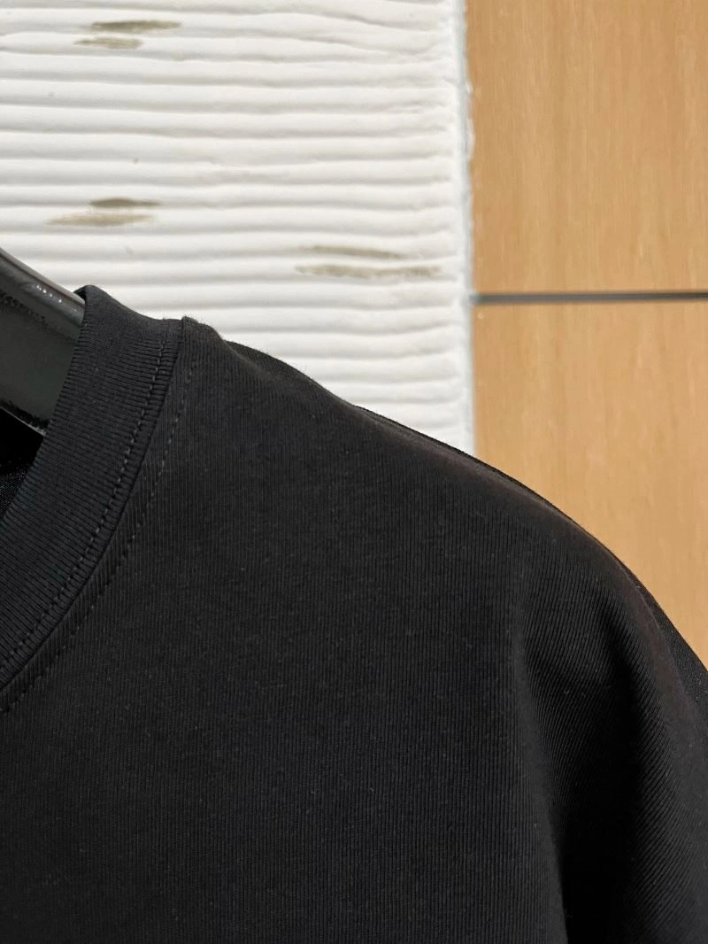 Low-cost Gucci T-Shirts