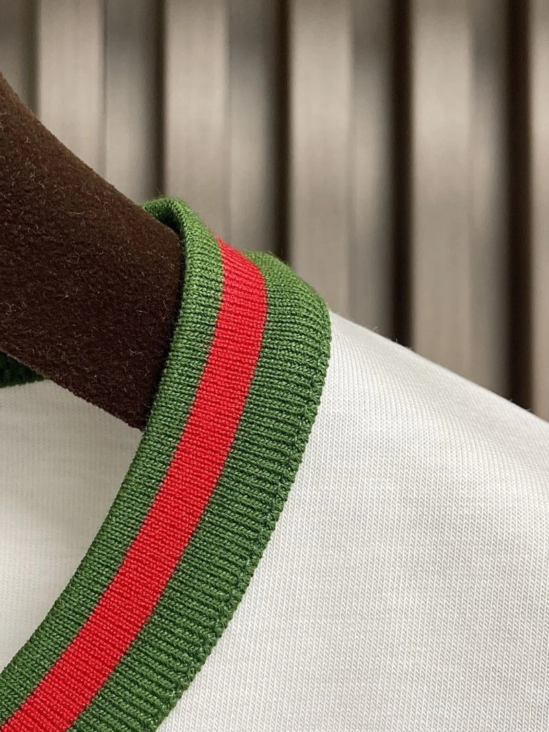 Top match Gucci T-Shirts