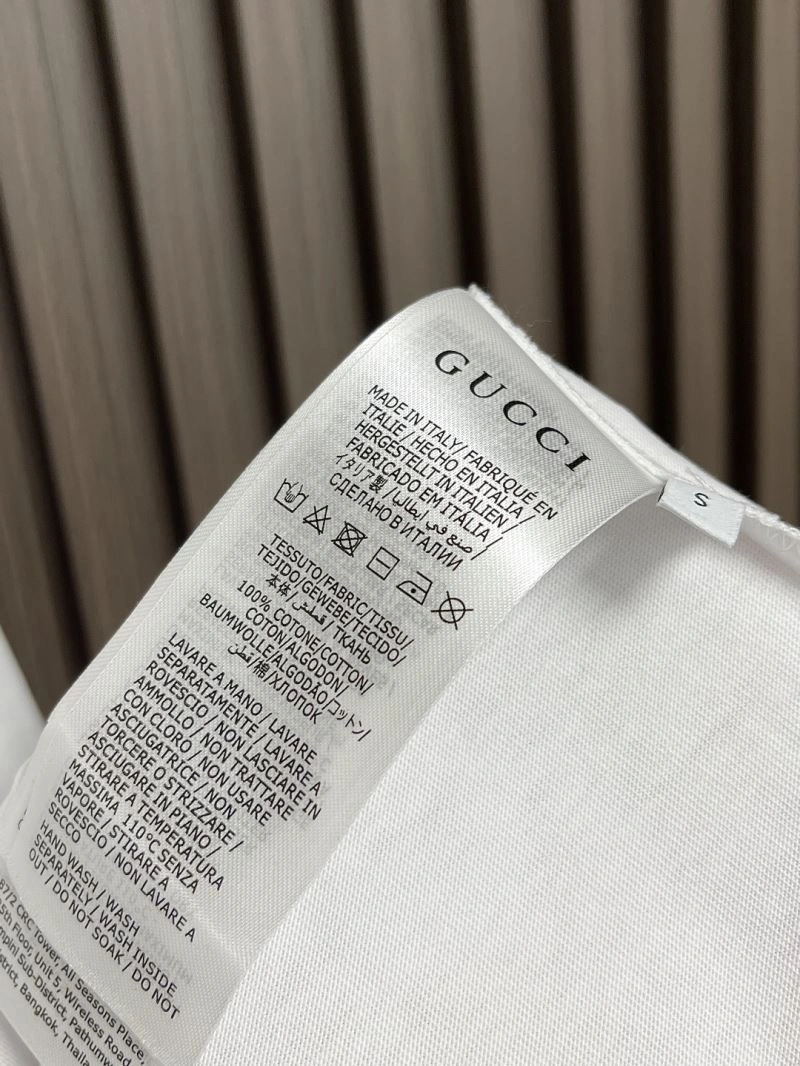 Top match Gucci T-Shirts