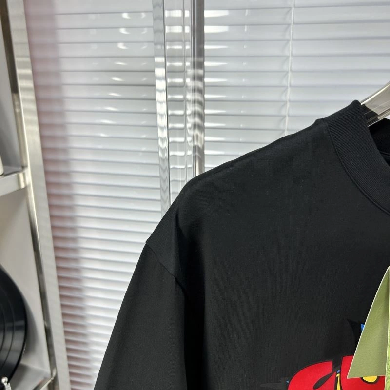 Factory-made Gucci T-Shirts